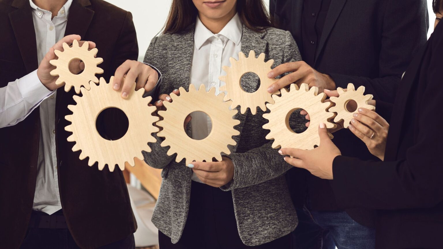 Publicación Tablas Salariales 2025 – FEMZ